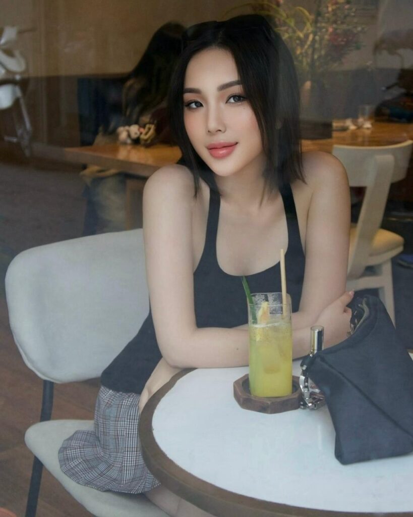Nguyễn Thị Anh Vy - True Love Vietnam Bride Matchmaker